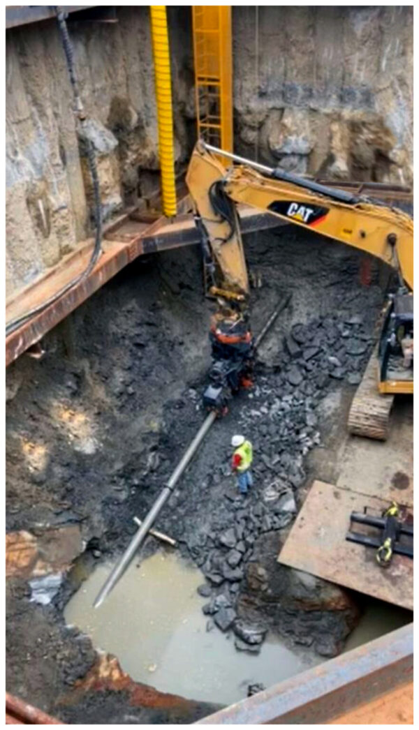 Parallel Water Main Replacement - Vector Magnetics